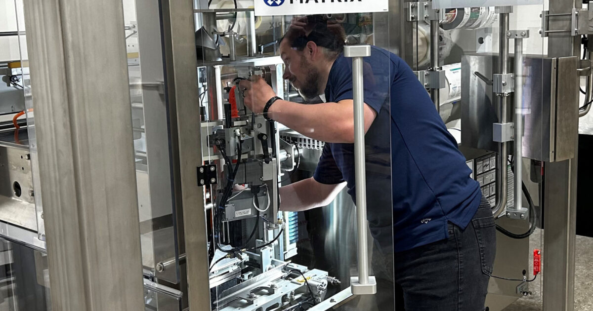 VFFS & Pouch Packaging Solutions - MVC-300 | Matrix